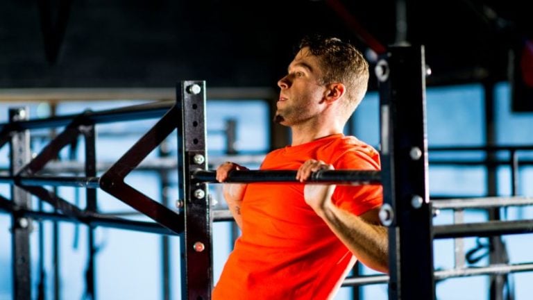 How To Do A Muscle-Up: Training Routine | CALISTHENICS Workouts & Equipment