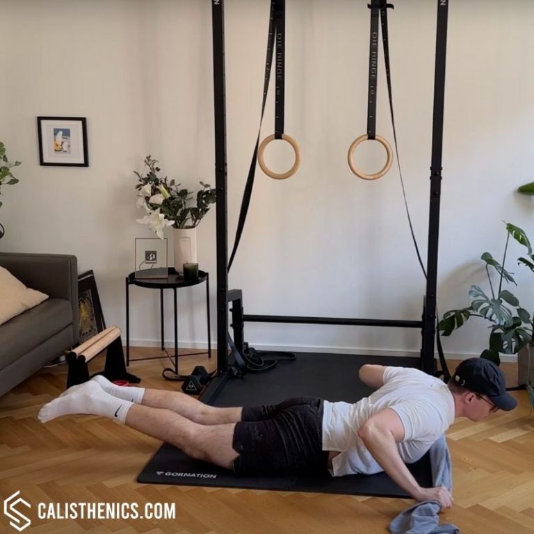 Superman Towel Rows | CALISTHENICS Workouts & Equipment